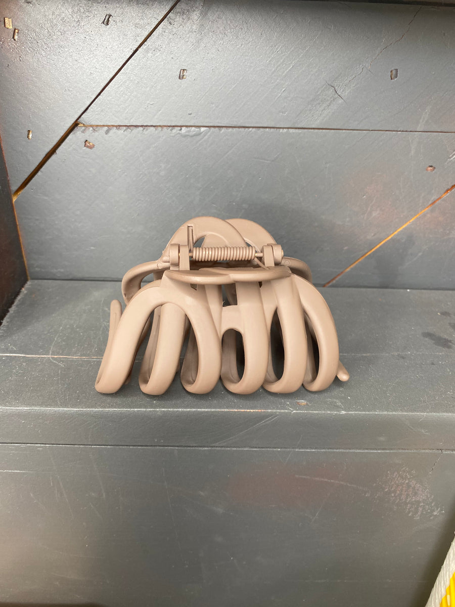 Jumbo Lobster Claw Clips | Ella’s Arrow